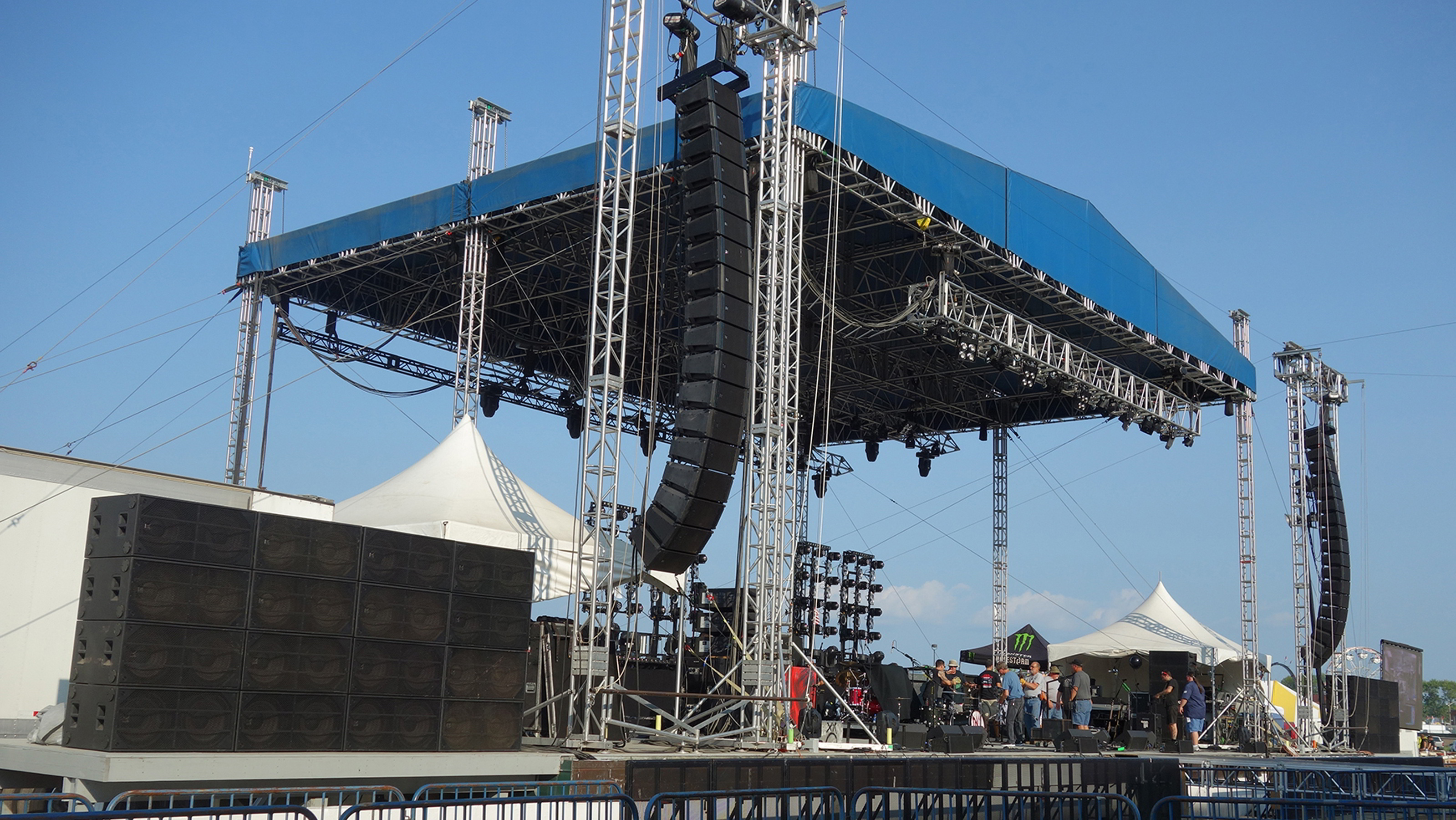 Halestorm rocks Illinois State Fair with Electro‑Voice X2 line array ...